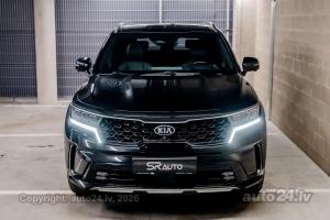 Black Kia Sorento 2021 in Tallinn, with an engine capacity of 2.20 L and mileage of 75 thousand km for 36990 €, photo 9 on AUTOMOTO.COM.LV