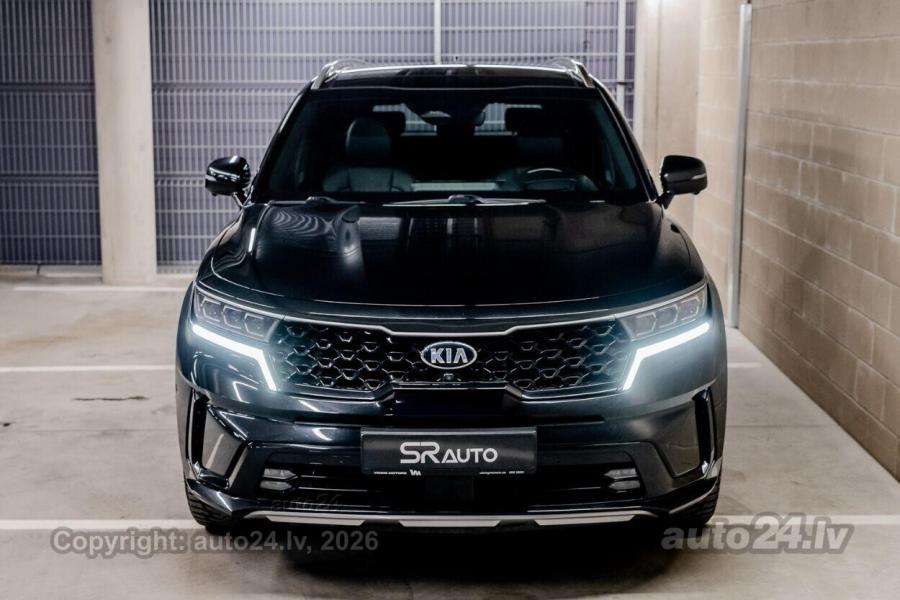 Black Kia Sorento 2021 in Tallinn, with an engine capacity of 2.20 L and mileage of 75 thousand km for 36990 €, photo 9 on AUTOMOTO.COM.LV