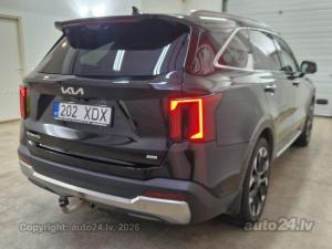 Black Kia Sorento 2024 in Haapsalu, with an engine capacity of 2.20 L and mileage of 68 thousand km for 48999 €, photo 8 on AUTOMOTO.COM.LV