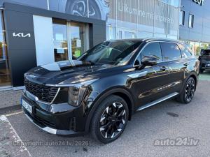 Melns Kia Sorento 2024 Tallina, ar dzinēja tilpumu 2.20 L un nobraukumu 133 tūkst. km par 44900 €, foto  vietnē AUTOMOTO.COM.LV