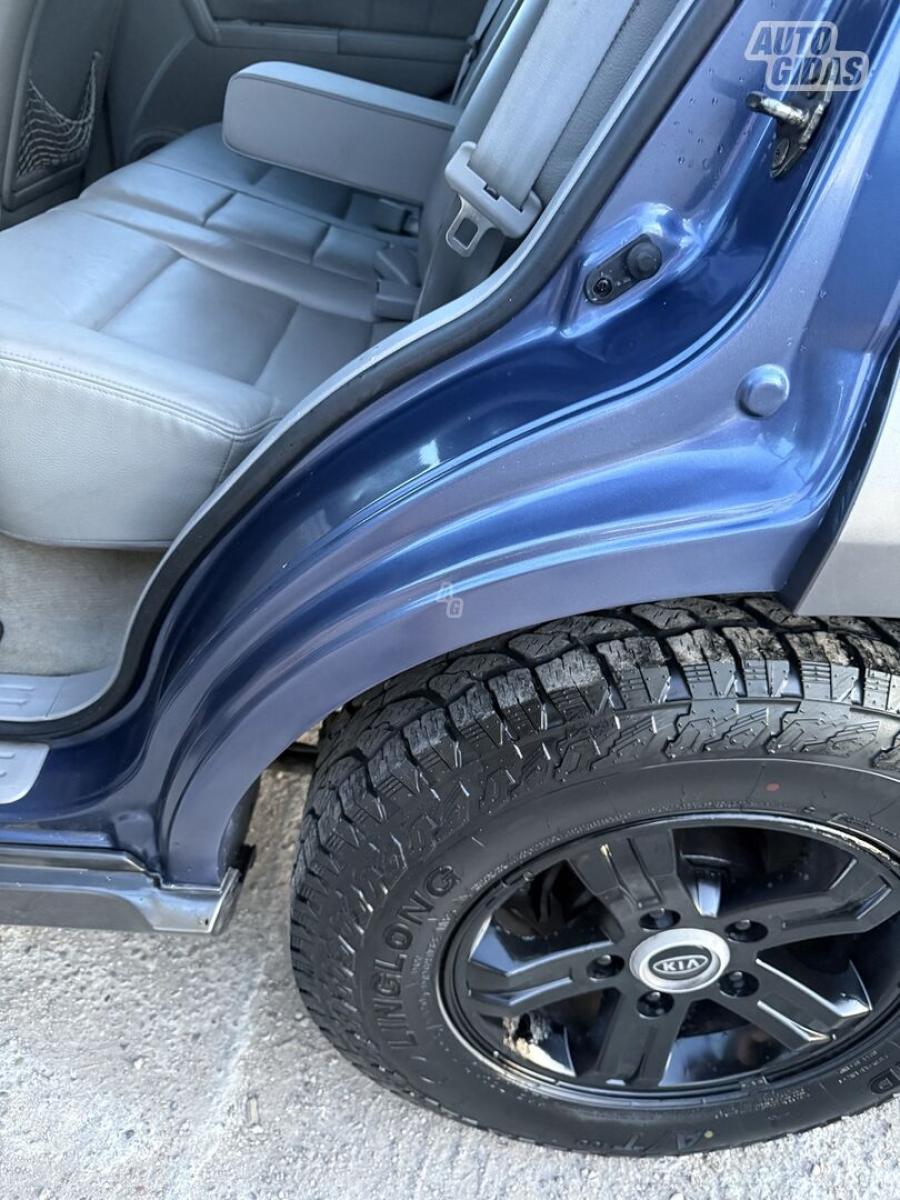 Zils Kia Sorento 2006 Prienai, ar dzinēja tilpumu 2.50 L un nobraukumu 265 tūkst. km par 2650 €, foto 17 vietnē AUTOMOTO.COM.LV