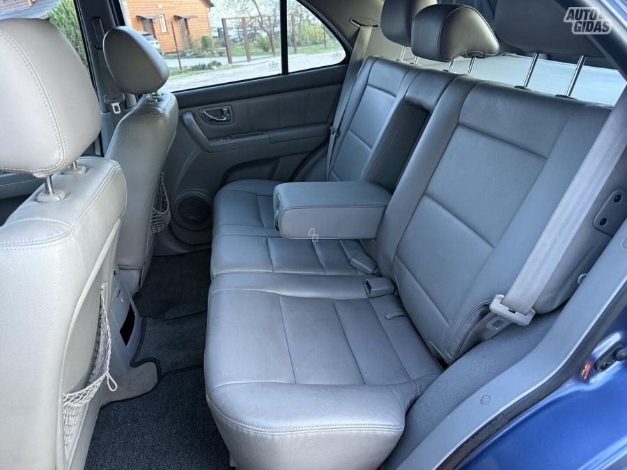Zils Kia Sorento 2006 Prienai, ar dzinēja tilpumu 2.50 L un nobraukumu 265 tūkst. km par 2650 €, foto 18 vietnē AUTOMOTO.COM.LV