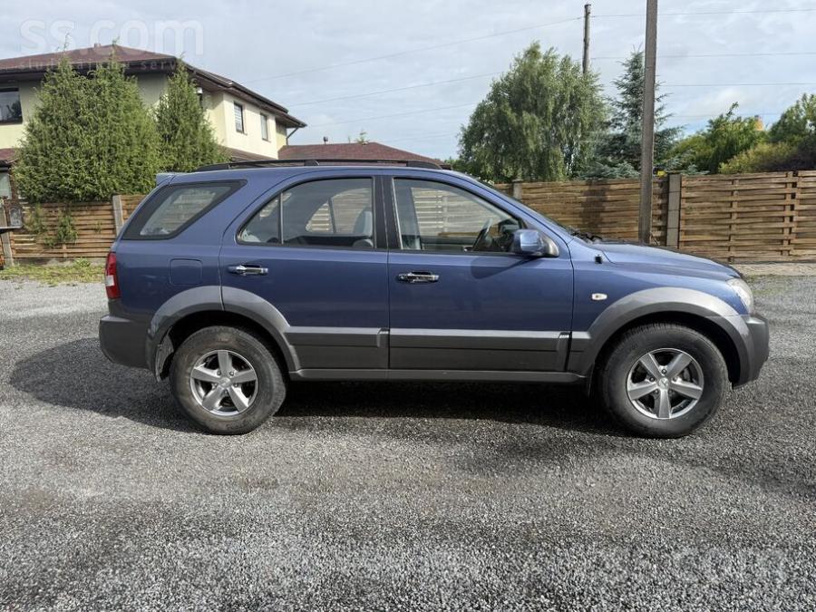 Zils Kia Sorento 2006 Saldus, ar dzinēja tilpumu 2.50 L un nobraukumu 194 tūkst. km par 3330 €, foto 5 vietnē AUTOMOTO.COM.LV