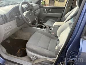 Zils Kia Sorento 2006 Saldus, ar dzinēja tilpumu 2.50 L un nobraukumu 194 tūkst. km par 3330 €, foto 13 vietnē AUTOMOTO.COM.LV