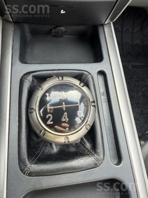 Zils Kia Sorento 2006 Saldus, ar dzinēja tilpumu 2.50 L un nobraukumu 194 tūkst. km par 3330 €, foto 21 vietnē AUTOMOTO.COM.LV