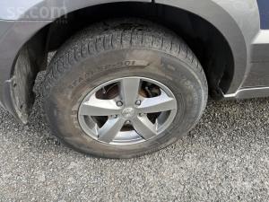 Zils Kia Sorento 2006 Saldus, ar dzinēja tilpumu 2.50 L un nobraukumu 194 tūkst. km par 3330 €, foto 25 vietnē AUTOMOTO.COM.LV