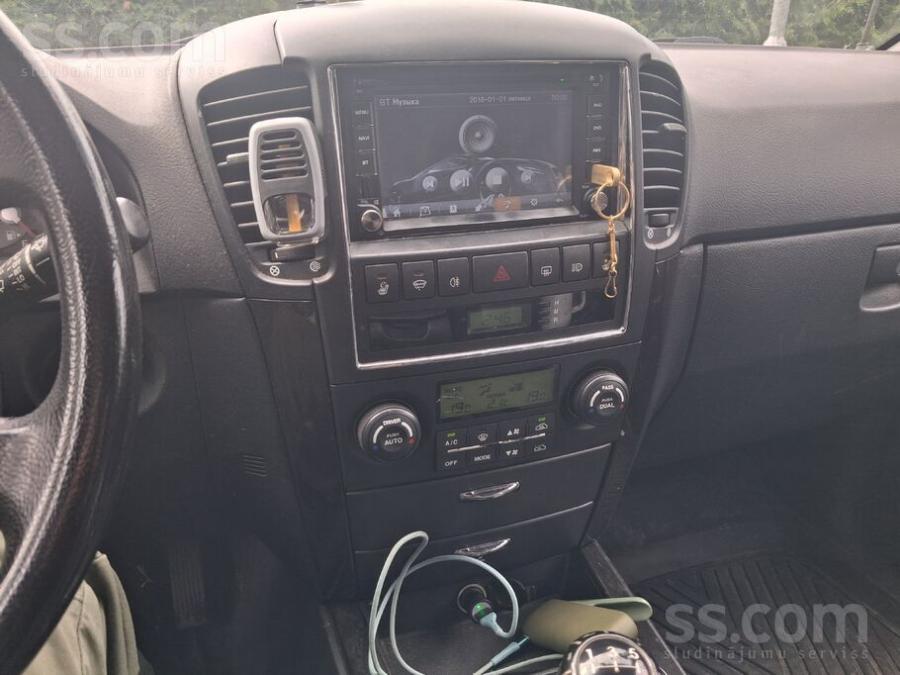 Blue Kia Sorento 2008 in Jurmala, with an engine capacity of 2.50 L and mileage of 223 thousand km for 3000 €, photo 3 on AUTOMOTO.COM.LV
