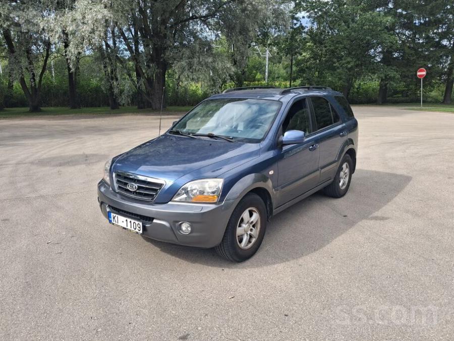 Blue Kia Sorento 2008 in Jurmala, with an engine capacity of 2.50 L and mileage of 223 thousand km for 3000 €, photo 4 on AUTOMOTO.COM.LV