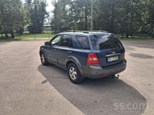 Blue Kia Sorento 2008 in Jurmala, with an engine capacity of 2.50 L and mileage of 223 thousand km for 3000 €, photo 5 on AUTOMOTO.COM.LV