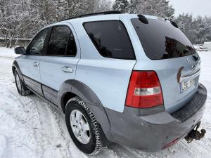 Blue Kia Sorento 2009 in Vilnius, with an engine capacity of 2.50 L and mileage of 272 thousand km for 2770 €, photo 5 on AUTOMOTO.COM.LV