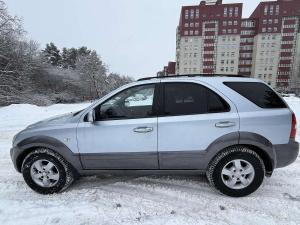 Blue Kia Sorento 2009 in Vilnius, with an engine capacity of 2.50 L and mileage of 272 thousand km for 2770 €, photo 7 on AUTOMOTO.COM.LV