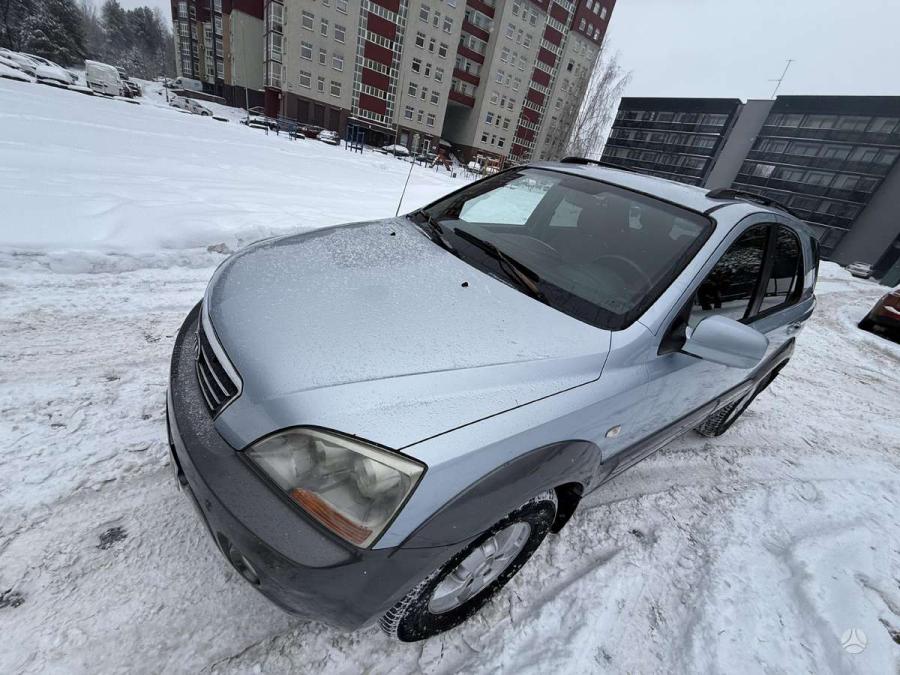 Blue Kia Sorento 2009 in Vilnius, with an engine capacity of 2.50 L and mileage of 272 thousand km for 2770 €, photo 24 on AUTOMOTO.COM.LV