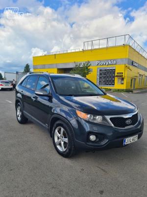 Blue Kia Sorento 2011 in Siauliai, with an engine capacity of 2.20 L and mileage of 320 thousand km for 5200 €, photo  on AUTOMOTO.COM.LV