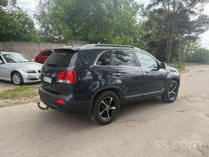 Zils Kia Sorento 2011 Rīga, ar dzinēja tilpumu 2.20 L un nobraukumu 0 tūkst. km par 5990 €, foto 4 vietnē AUTOMOTO.COM.LV