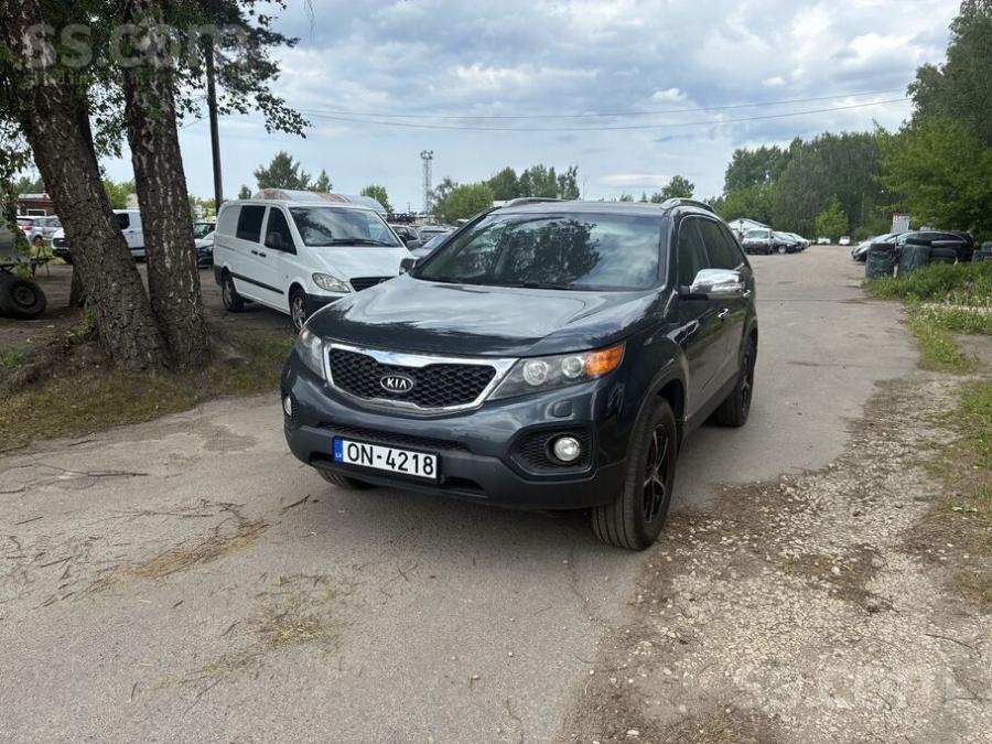 Zils Kia Sorento 2011 Rīga, ar dzinēja tilpumu 2.20 L un nobraukumu 0 tūkst. km par 5990 €, foto 6 vietnē AUTOMOTO.COM.LV