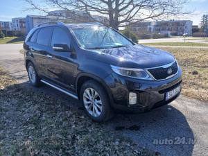 Zils Kia Sorento 2014 Tallina, ar dzinēja tilpumu 2.20 L un nobraukumu 189 tūkst. km par 9999 €, foto 5 vietnē AUTOMOTO.COM.LV