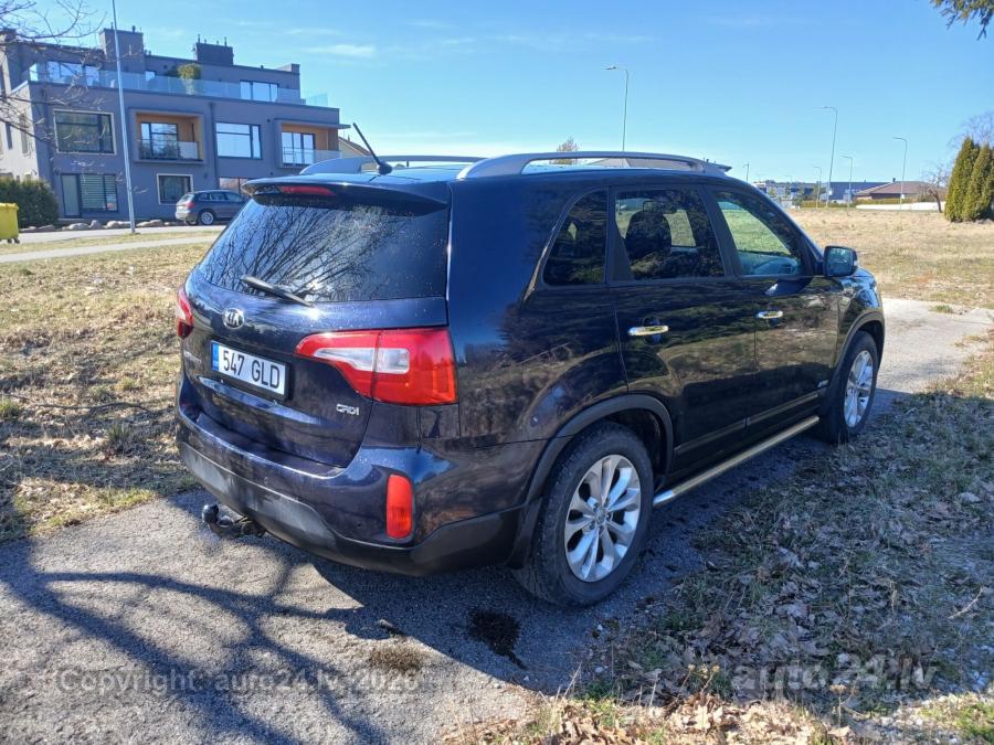 Zils Kia Sorento 2014 Tallina, ar dzinēja tilpumu 2.20 L un nobraukumu 189 tūkst. km par 9999 €, foto 7 vietnē AUTOMOTO.COM.LV