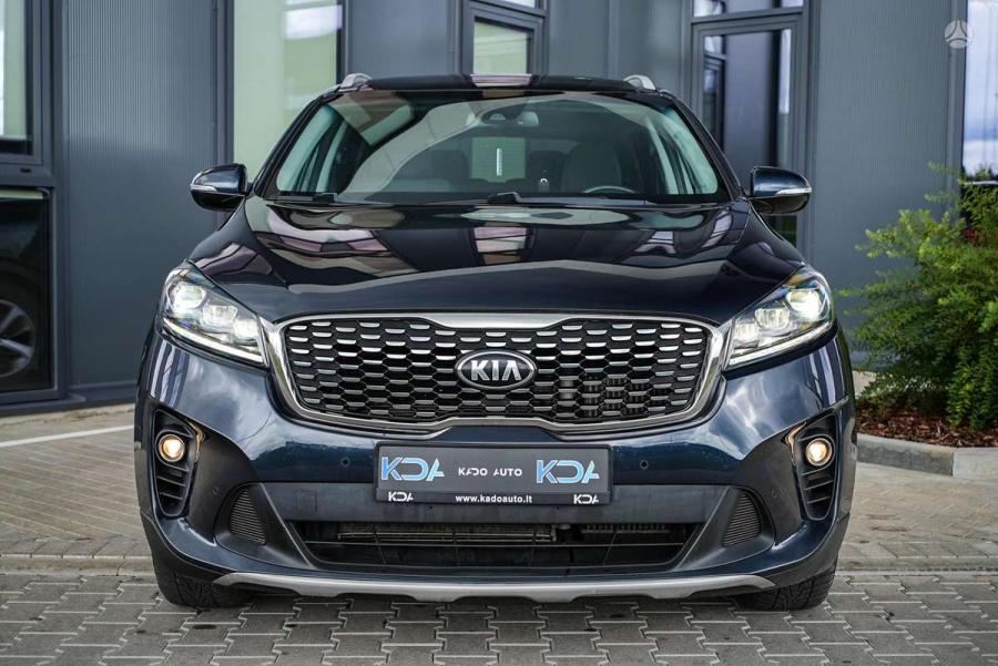 Zils Kia Sorento 2018 Kauņa, ar dzinēja tilpumu 2.20 L un nobraukumu 276 tūkst. km par 14950 €, foto 4 vietnē AUTOMOTO.COM.LV