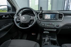 Zils Kia Sorento 2018 Kauņa, ar dzinēja tilpumu 2.20 L un nobraukumu 276 tūkst. km par 14950 €, foto 18 vietnē AUTOMOTO.COM.LV