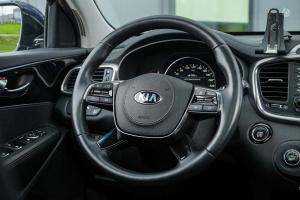 Zils Kia Sorento 2018 Kauņa, ar dzinēja tilpumu 2.20 L un nobraukumu 276 tūkst. km par 14950 €, foto 19 vietnē AUTOMOTO.COM.LV