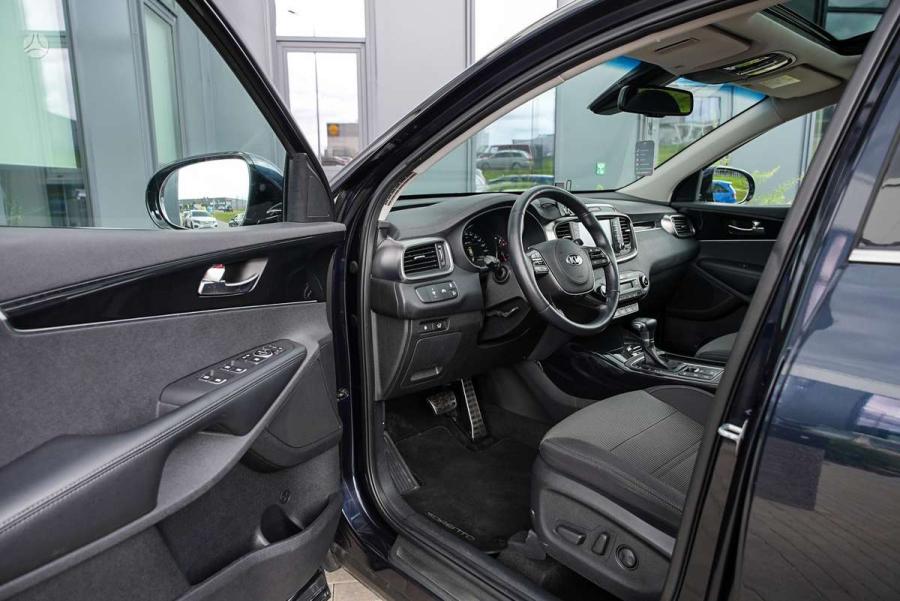 Zils Kia Sorento 2018 Kauņa, ar dzinēja tilpumu 2.20 L un nobraukumu 276 tūkst. km par 14950 €, foto 28 vietnē AUTOMOTO.COM.LV