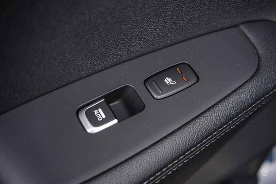 Zils Kia Sorento 2018 Kauņa, ar dzinēja tilpumu 2.20 L un nobraukumu 276 tūkst. km par 14950 €, foto 37 vietnē AUTOMOTO.COM.LV