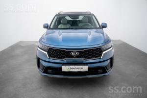 Blue Kia Sorento 2021 in Tallinn, with an engine capacity of 2.20 L and mileage of 172 thousand km for 26999 €, photo 3 on AUTOMOTO.COM.LV