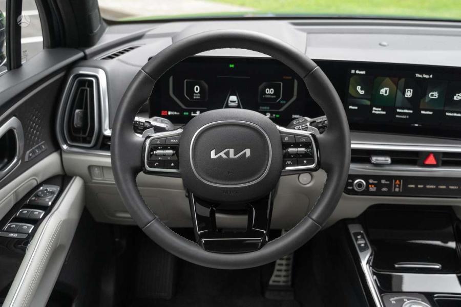Zils Kia Sorento 2024 Viļņa, ar dzinēja tilpumu 1.60 L un nobraukumu 3 tūkst. km par 44500 €, foto 28 vietnē AUTOMOTO.COM.LV