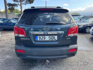 Zils Kia Sorento 2010 Tallina, ar dzinēja tilpumu 2.20 L un nobraukumu 340 tūkst. km par 5350 €, foto 3 vietnē AUTOMOTO.COM.LV