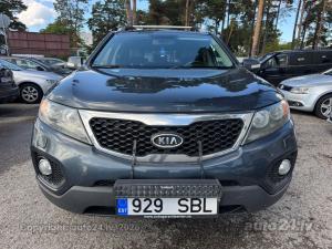 Zils Kia Sorento 2010 Tallina, ar dzinēja tilpumu 2.20 L un nobraukumu 340 tūkst. km par 5350 €, foto 11 vietnē AUTOMOTO.COM.LV