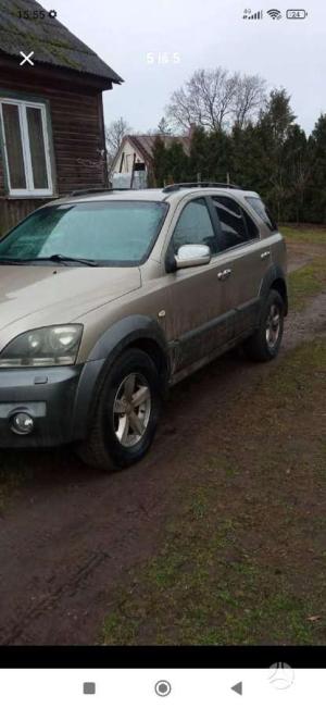 Brūns Kia Sorento 2005 Kelmė, ar dzinēja tilpumu 2.50 L un nobraukumu 262 tūkst. km par 2400 €, foto  vietnē AUTOMOTO.COM.LV