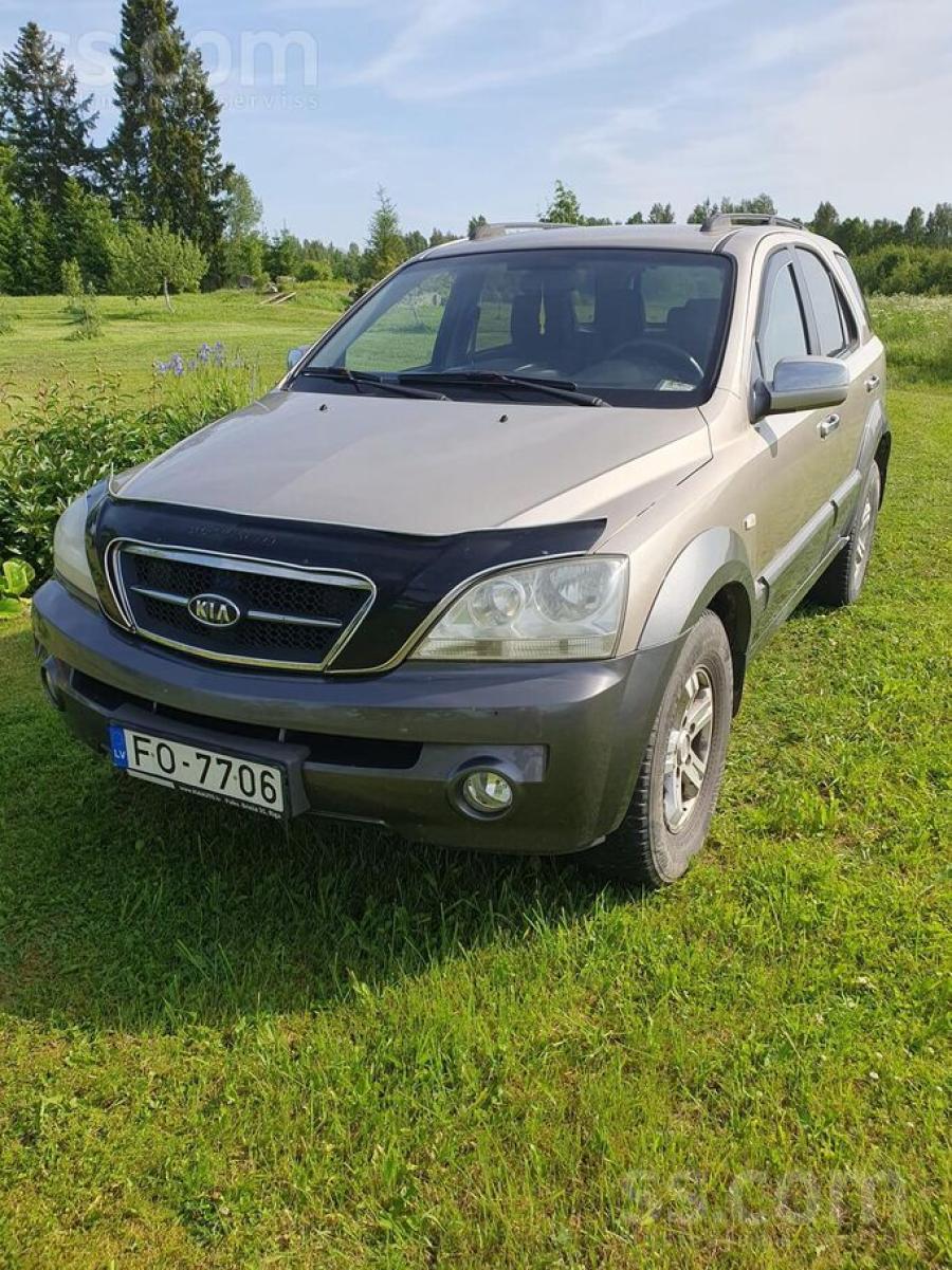 Brūns Kia Sorento 2005 Rēzekne, ar dzinēja tilpumu 2.40 L un nobraukumu 175 tūkst. km par 2800 €, foto 5 vietnē AUTOMOTO.COM.LV