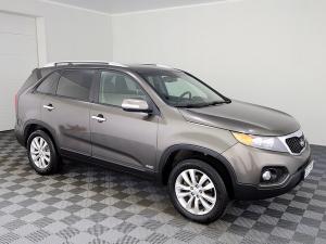 Brown Kia Sorento 2010 in Tallinn, with an engine capacity of 2.20 L and mileage of 323 thousand km for 3999 €, photo  on AUTOMOTO.COM.LV