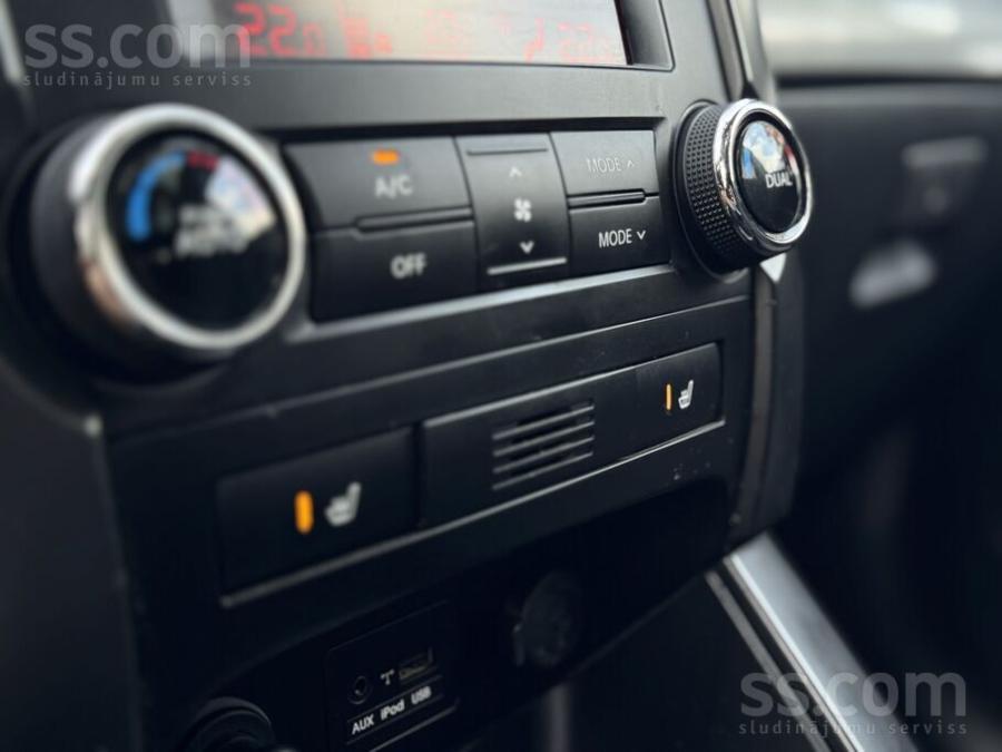 Brūns Kia Sorento 2012 Jūrmala, ar dzinēja tilpumu 2.20 L un nobraukumu 341 tūkst. km par 5690 €, foto 15 vietnē AUTOMOTO.COM.LV