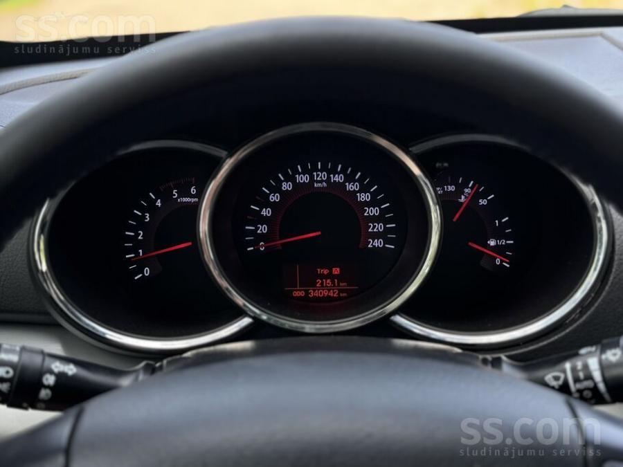 Brūns Kia Sorento 2012 Jūrmala, ar dzinēja tilpumu 2.20 L un nobraukumu 341 tūkst. km par 5690 €, foto 16 vietnē AUTOMOTO.COM.LV