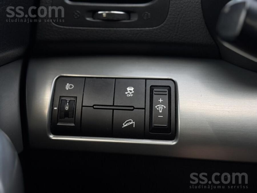 Brūns Kia Sorento 2012 Jūrmala, ar dzinēja tilpumu 2.20 L un nobraukumu 341 tūkst. km par 5690 €, foto 17 vietnē AUTOMOTO.COM.LV
