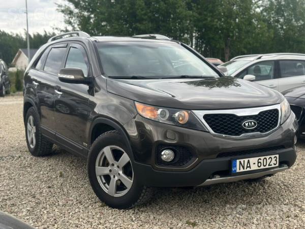 Brūns Kia Sorento 2012 Jelgava, ar dzinēja tilpumu 2.20 L un nobraukumu 0 tūkst. km par 6200 €, foto 5 vietnē AUTOMOTO.COM.LV