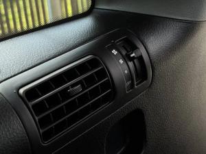Brūns Kia Sorento 2012 Jūrmala, ar dzinēja tilpumu 2.20 L un nobraukumu 341 tūkst. km par 5690 €, foto 14 vietnē AUTOMOTO.COM.LV