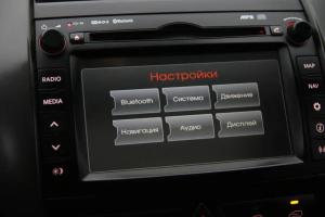 Brown Kia Sorento 2012 in Riga, with an engine capacity of 2.00 L and mileage of 186 thousand km for 7990 €, photo 25 on AUTOMOTO.COM.LV