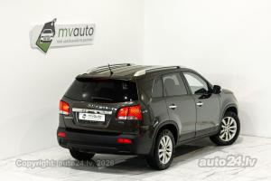 Brūns Kia Sorento 2012 Tallina, ar dzinēja tilpumu 2.20 L un nobraukumu 211 tūkst. km par 7990 €, foto 3 vietnē AUTOMOTO.COM.LV