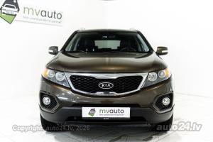 Brūns Kia Sorento 2012 Tallina, ar dzinēja tilpumu 2.20 L un nobraukumu 211 tūkst. km par 7990 €, foto 5 vietnē AUTOMOTO.COM.LV