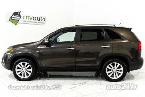 Brūns Kia Sorento 2012 Tallina, ar dzinēja tilpumu 2.20 L un nobraukumu 211 tūkst. km par 7990 €, foto 10 vietnē AUTOMOTO.COM.LV