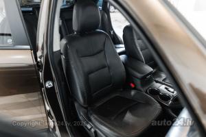 Brūns Kia Sorento 2012 Tallina, ar dzinēja tilpumu 2.20 L un nobraukumu 211 tūkst. km par 7990 €, foto 17 vietnē AUTOMOTO.COM.LV