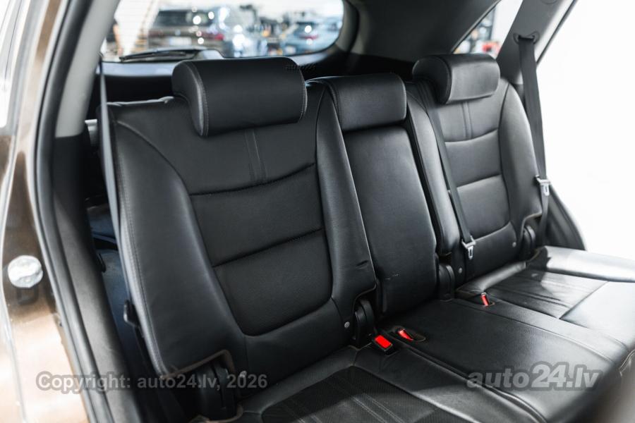 Brūns Kia Sorento 2012 Tallina, ar dzinēja tilpumu 2.20 L un nobraukumu 211 tūkst. km par 7990 €, foto 20 vietnē AUTOMOTO.COM.LV