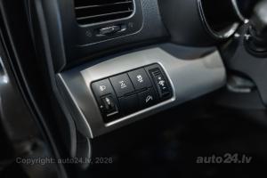 Brūns Kia Sorento 2012 Tallina, ar dzinēja tilpumu 2.20 L un nobraukumu 211 tūkst. km par 7990 €, foto 23 vietnē AUTOMOTO.COM.LV