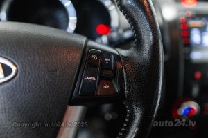 Brūns Kia Sorento 2012 Tallina, ar dzinēja tilpumu 2.20 L un nobraukumu 211 tūkst. km par 7990 €, foto 29 vietnē AUTOMOTO.COM.LV