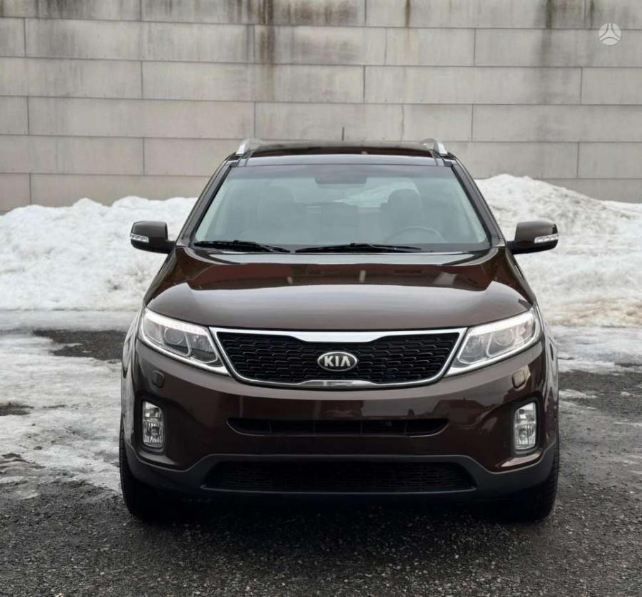 Brūns Kia Sorento 2013 Marijampole, ar dzinēja tilpumu 2.00 L un nobraukumu 138 tūkst. km par 9000 €, foto 1 vietnē AUTOMOTO.COM.LV
