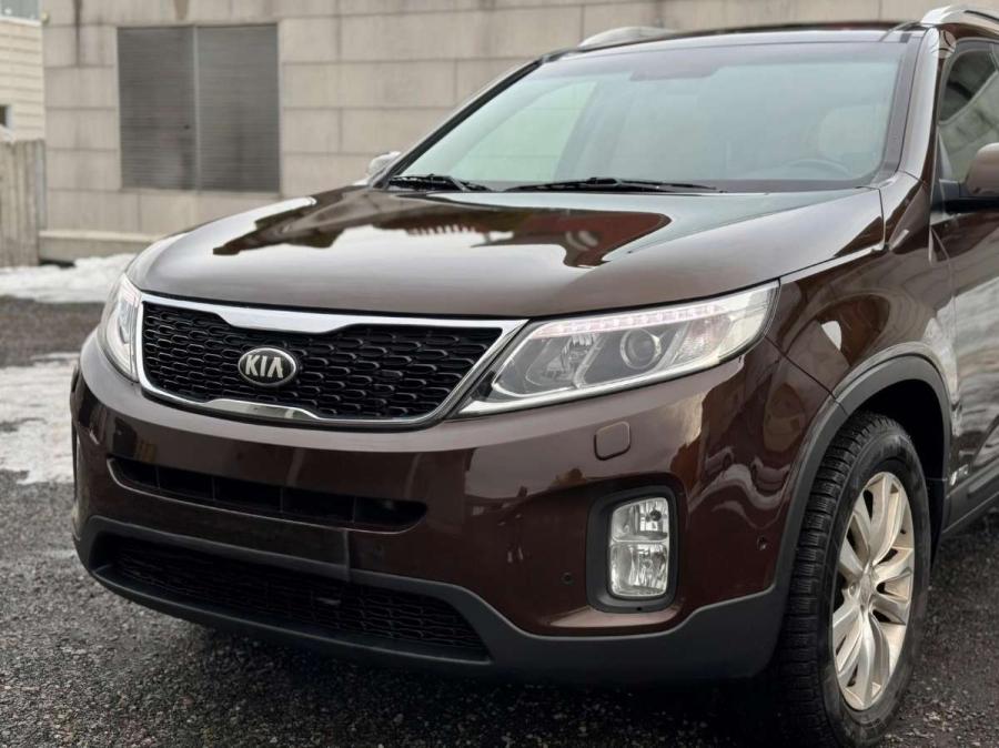 Brūns Kia Sorento 2013 Marijampole, ar dzinēja tilpumu 2.00 L un nobraukumu 138 tūkst. km par 9000 €, foto 2 vietnē AUTOMOTO.COM.LV
