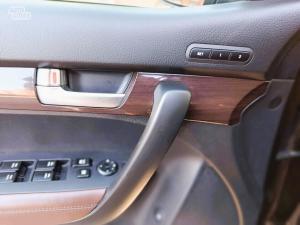 Brūns Kia Sorento 2013 Panevēža, ar dzinēja tilpumu 2.20 L un nobraukumu 273 tūkst. km par 8950 €, foto 21 vietnē AUTOMOTO.COM.LV