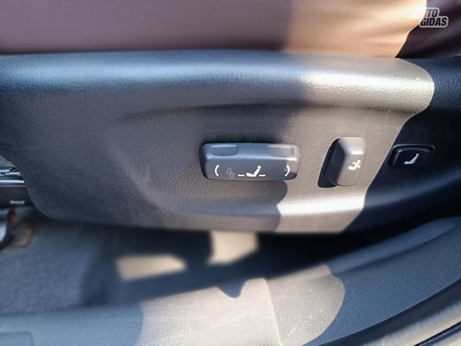 Brūns Kia Sorento 2013 Panevēža, ar dzinēja tilpumu 2.20 L un nobraukumu 273 tūkst. km par 8950 €, foto 34 vietnē AUTOMOTO.COM.LV
